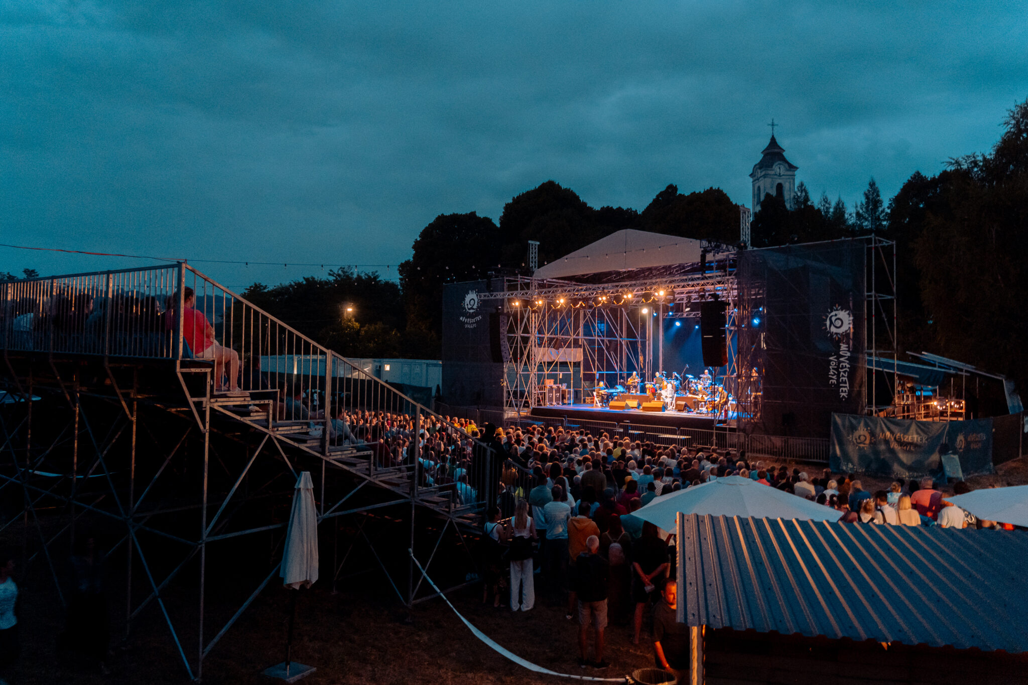 Events & Signup - Open Mic Budapest